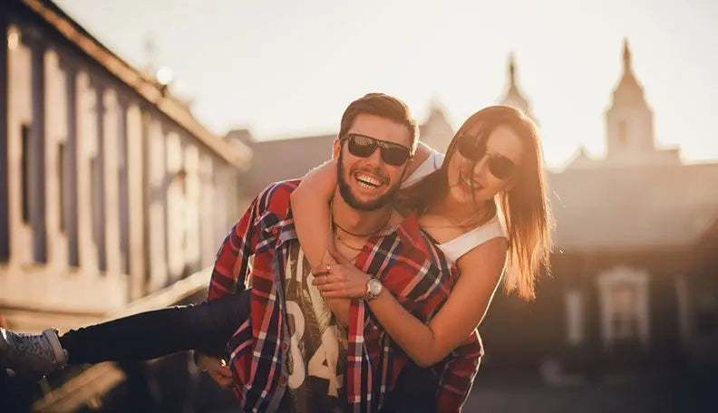 15 Types of Humor and How it Affects Relationships - CouplesChoices ...